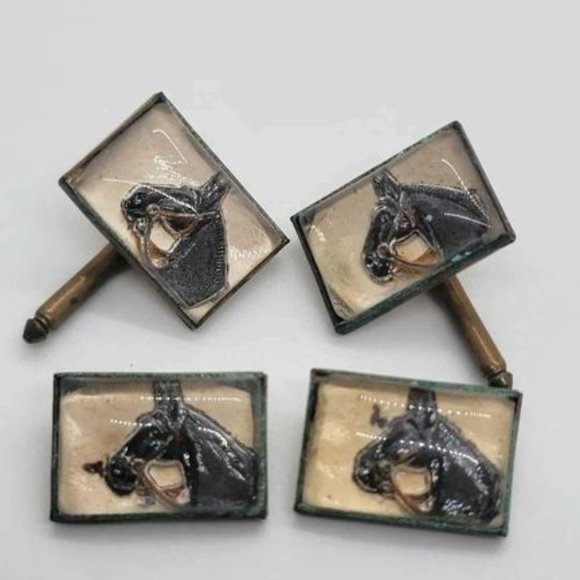 Source Unknown | Jewelry | Vintage 2 Cuff Links And 2 Buttons Reverse ...